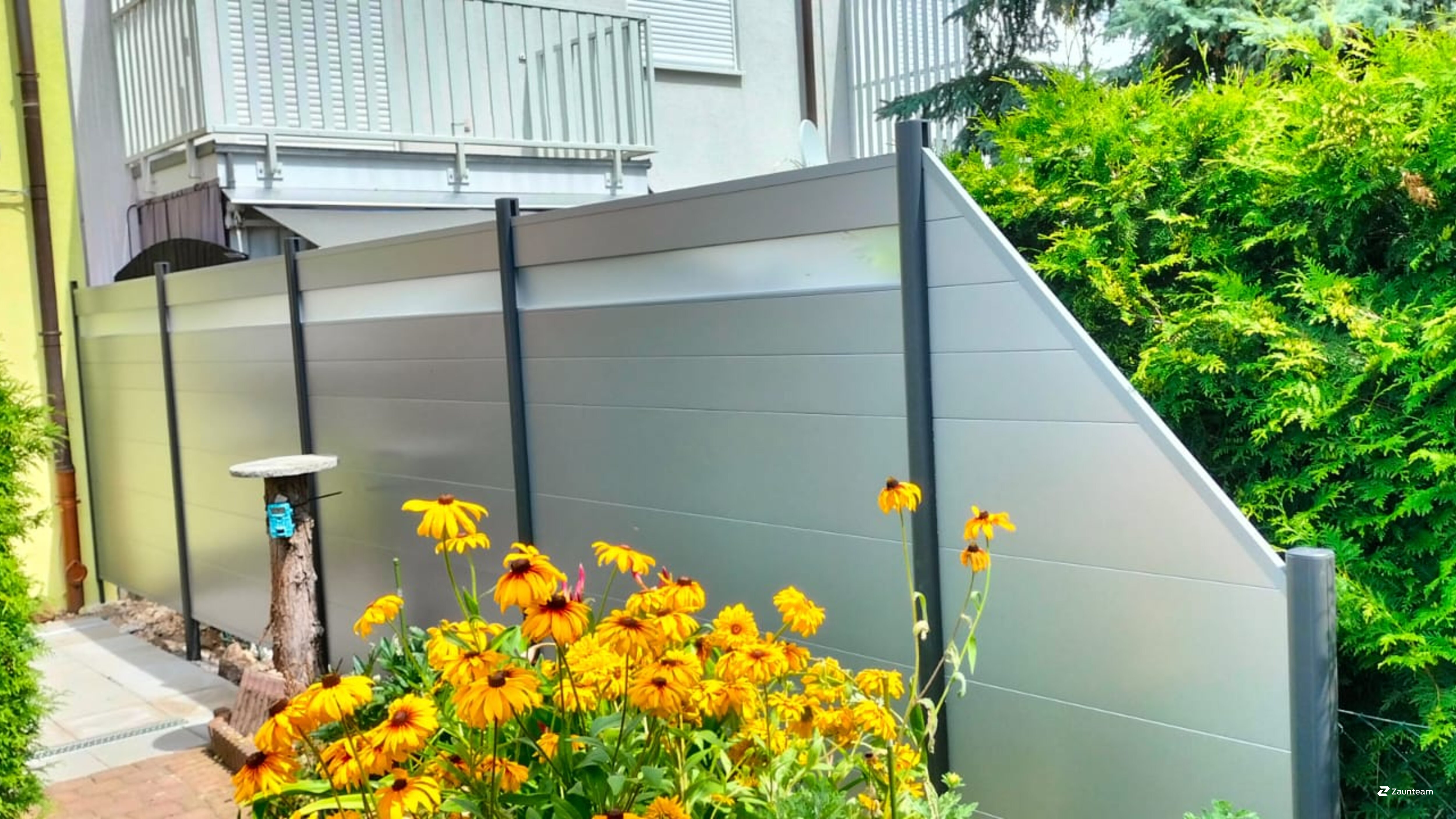 Sichtschutz aus Aluminium von Zaunteam
