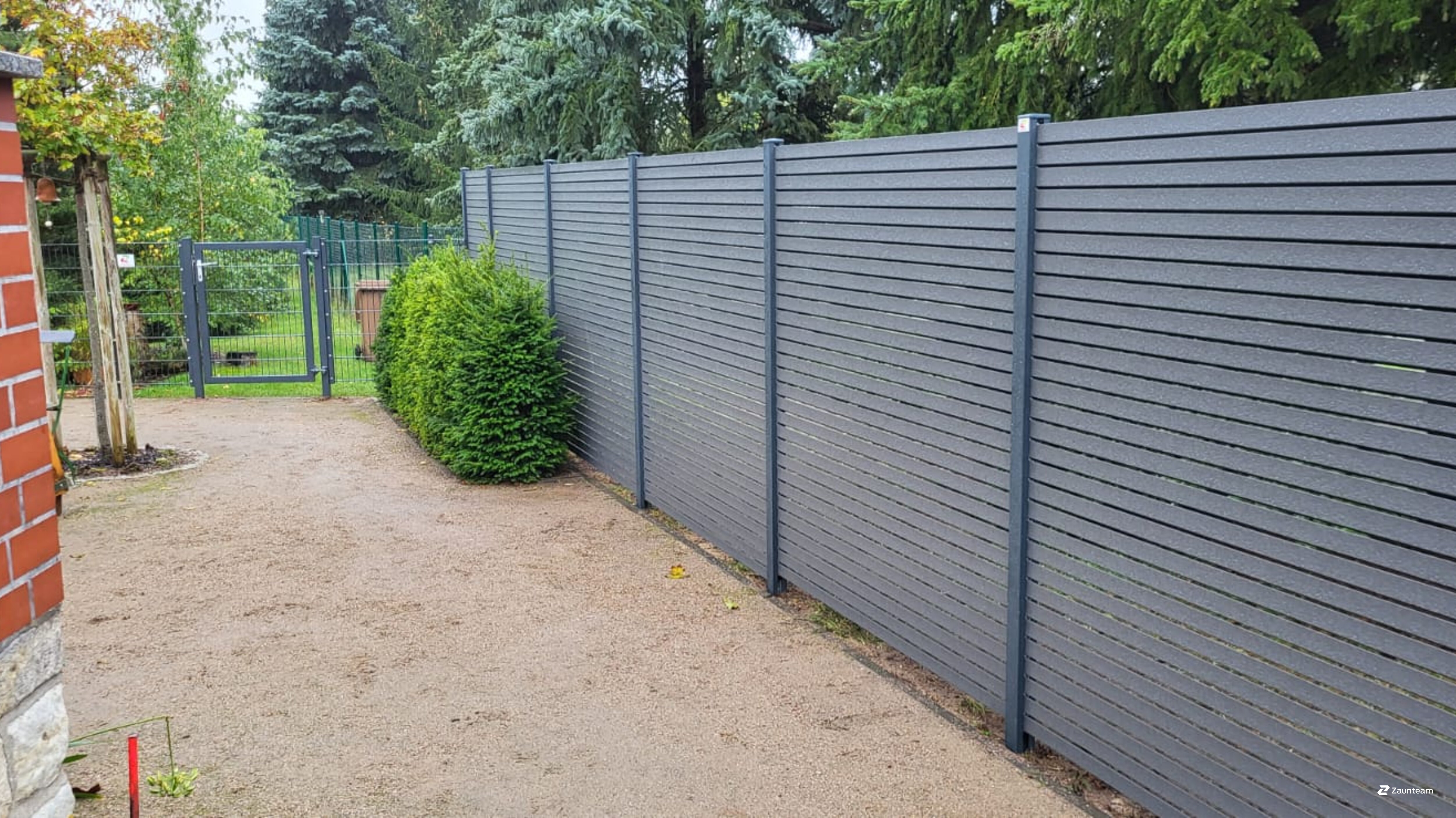 Sichtschutz aus Aluminium von Zaunteam