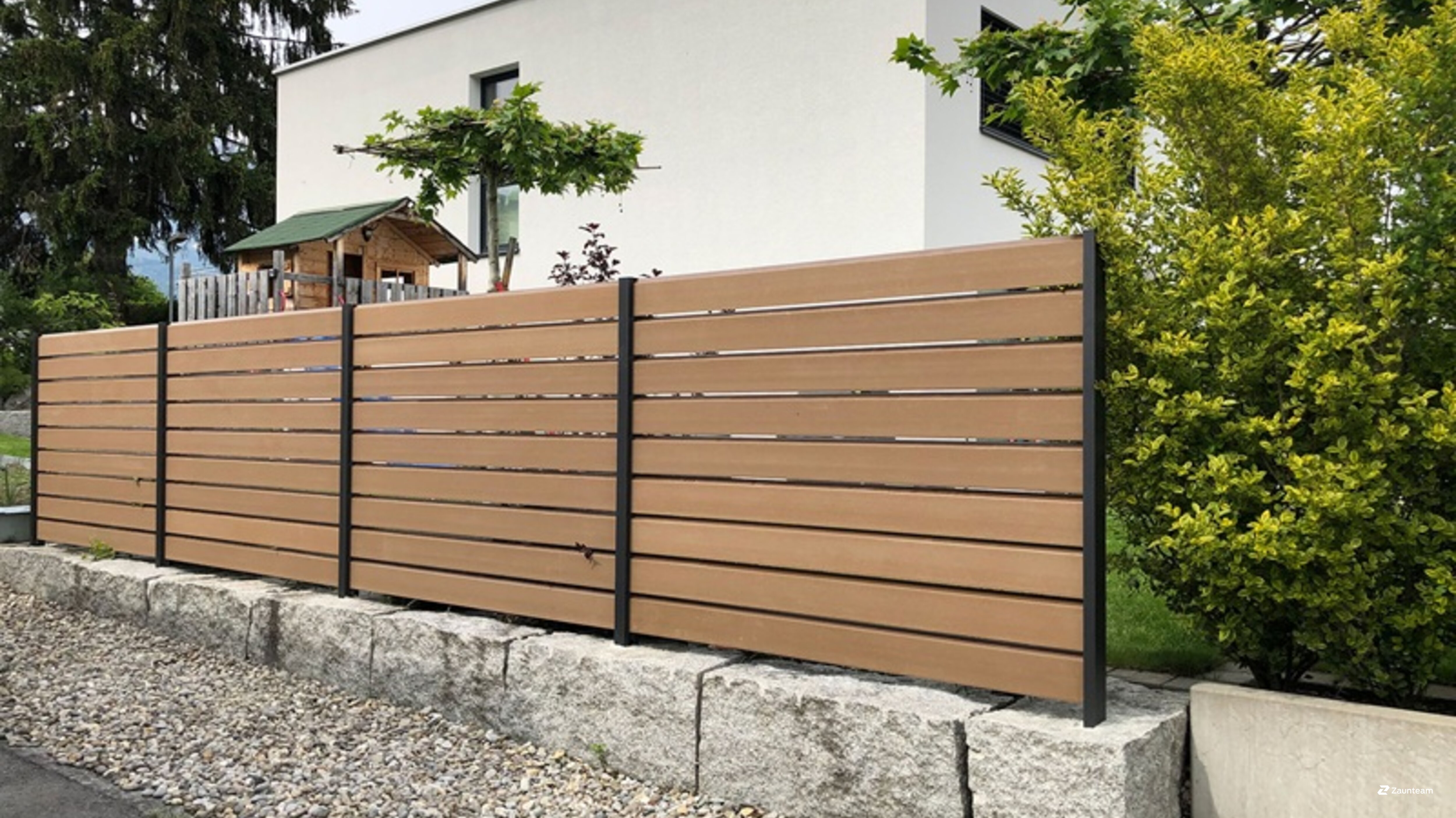 Sichtschutz aus WPC von Zaunteam